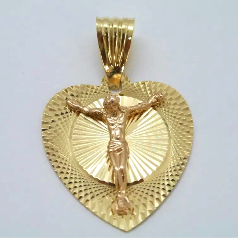 14k 2tone Gold Jesus Christ Heart Shape Pendant - Gem
